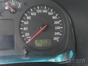 Zils Volkswagen Golf 2003 Rīga, ar dzinēja tilpumu 1.90 L un nobraukumu 367 tūkst. km par 1000 €, foto 6 vietnē AUTOMOTO.COM.LV