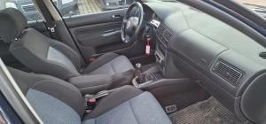 Blue Volkswagen Golf 2003 in Valmiera, with an engine capacity of 1.40 L and mileage of 284 thousand km for 1200 €, photo 10 on AUTOMOTO.COM.LV