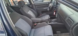 Blue Volkswagen Golf 2003 in Valmiera, with an engine capacity of 1.40 L and mileage of 284 thousand km for 1200 €, photo 13 on AUTOMOTO.COM.LV