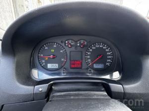 Zils Volkswagen Golf 2003 Daugavpils, ar dzinēja tilpumu 1.90 L un nobraukumu 0 tūkst. km par 1490 €, foto 14 vietnē AUTOMOTO.COM.LV