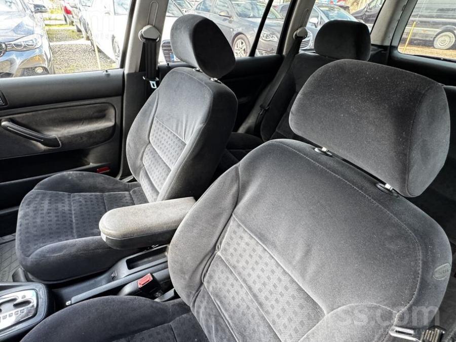 Zils Volkswagen Golf 2003 Daugavpils, ar dzinēja tilpumu 1.90 L un nobraukumu 0 tūkst. km par 1490 €, foto 15 vietnē AUTOMOTO.COM.LV