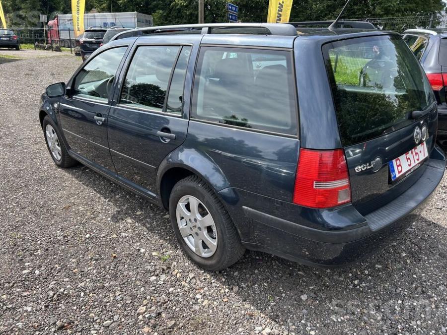Zils Volkswagen Golf 2004 Limbaži, ar dzinēja tilpumu 1.40 L un nobraukumu 183 tūkst. km par 3050 €, foto 7 vietnē AUTOMOTO.COM.LV