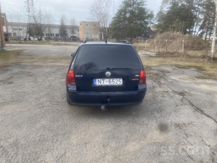Zils Volkswagen Golf 2005 Jēkabpils, ar dzinēja tilpumu 1.90 L un nobraukumu 349 tūkst. km par 1780 €, foto 3 vietnē AUTOMOTO.COM.LV