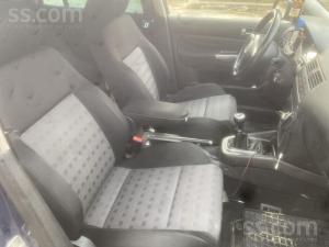 Zils Volkswagen Golf 2005 Jēkabpils, ar dzinēja tilpumu 1.90 L un nobraukumu 349 tūkst. km par 1780 €, foto 17 vietnē AUTOMOTO.COM.LV