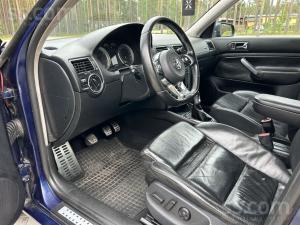 Zils Volkswagen Golf 2005 Rīga, ar dzinēja tilpumu 1.90 L un nobraukumu 418 tūkst. km par 2700 €, foto 6 vietnē AUTOMOTO.COM.LV