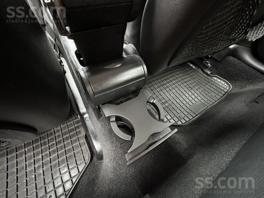 Zils Volkswagen Golf 2005 Rīga, ar dzinēja tilpumu 1.90 L un nobraukumu 418 tūkst. km par 2700 €, foto 12 vietnē AUTOMOTO.COM.LV