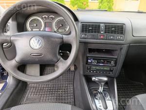 Blue Volkswagen Golf 2005 in Preili, with an engine capacity of 2.00 L and mileage of 260 thousand km for 2600 €, photo 16 on AUTOMOTO.COM.LV