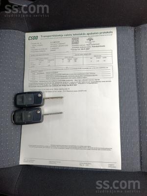 Blue Volkswagen Golf 2005 in Preili, with an engine capacity of 2.00 L and mileage of 260 thousand km for 2600 €, photo 21 on AUTOMOTO.COM.LV