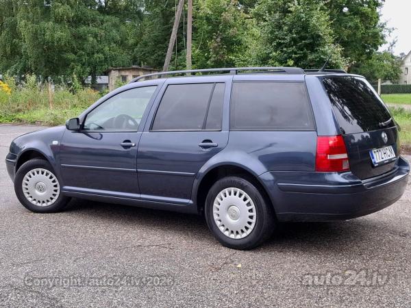 Zils Volkswagen Golf 2005 Tartu, ar dzinēja tilpumu 1.60 L un nobraukumu 249 tūkst. km par 2150 €, foto 6 vietnē AUTOMOTO.COM.LV