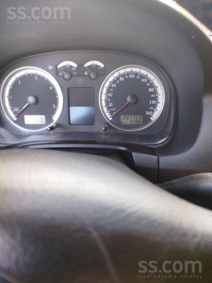 Zils Volkswagen Golf 2005 Rēzekne, ar dzinēja tilpumu 1.90 L un nobraukumu 288 tūkst. km par 1455 €, foto 7 vietnē AUTOMOTO.COM.LV