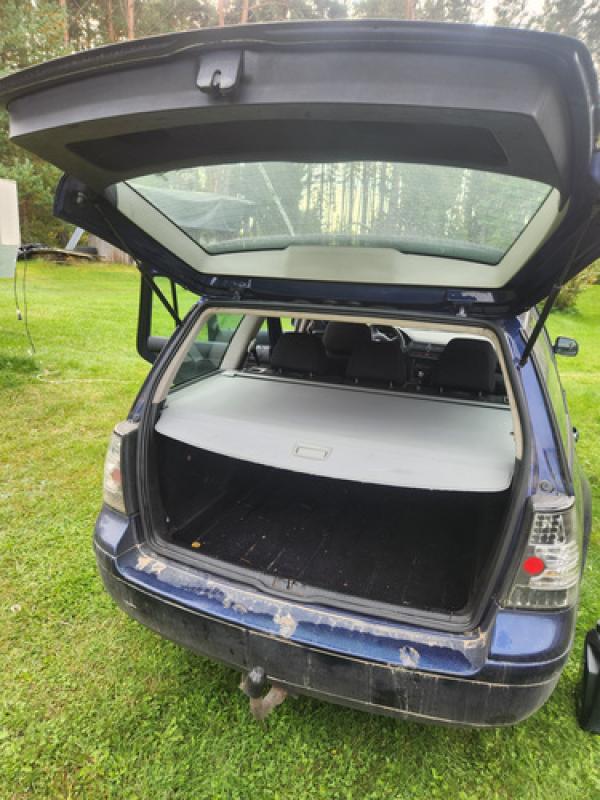 Zils Volkswagen Golf 2005 Repina, ar dzinēja tilpumu 1.90 L un nobraukumu 0 tūkst. km par 1200 €, foto 7 vietnē AUTOMOTO.COM.LV