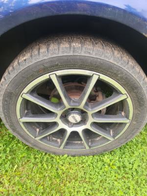 Zils Volkswagen Golf 2005 Repina, ar dzinēja tilpumu 1.90 L un nobraukumu 0 tūkst. km par 1200 €, foto 9 vietnē AUTOMOTO.COM.LV