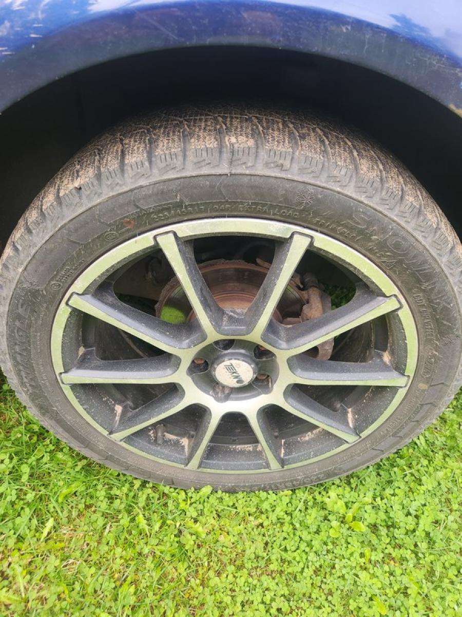 Zils Volkswagen Golf 2005 Repina, ar dzinēja tilpumu 1.90 L un nobraukumu 0 tūkst. km par 1200 €, foto 17 vietnē AUTOMOTO.COM.LV