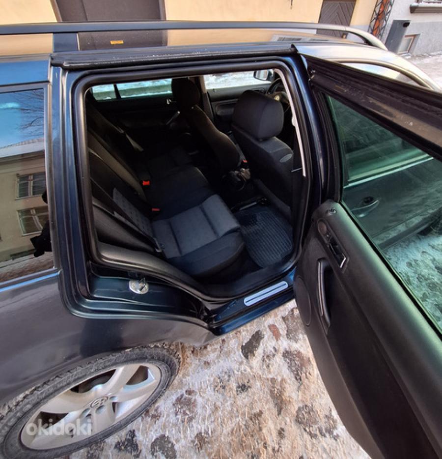 Zils Volkswagen Golf 2006 Tallina, ar dzinēja tilpumu 0.00 L un nobraukumu 152 tūkst. km par 4500 €, foto 10 vietnē AUTOMOTO.COM.LV