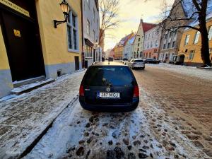 Zils Volkswagen Golf 2006 Tallina, ar dzinēja tilpumu 0.00 L un nobraukumu 152 tūkst. km par 4500 €, foto 15 vietnē AUTOMOTO.COM.LV