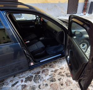 Zils Volkswagen Golf 2006 Tallina, ar dzinēja tilpumu 0.00 L un nobraukumu 152 tūkst. km par 4500 €, foto 16 vietnē AUTOMOTO.COM.LV