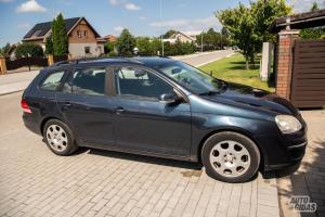 Zils Volkswagen Golf 2007 Viļņa, ar dzinēja tilpumu 1.90 L un nobraukumu 385 tūkst. km par 1000 €, foto 13 vietnē AUTOMOTO.COM.LV