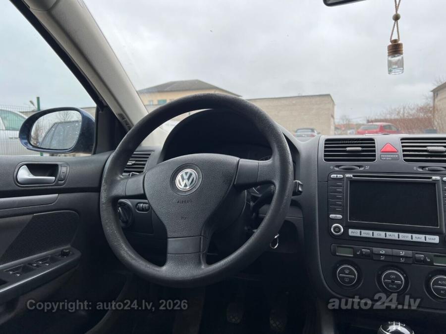 Zils Volkswagen Golf 2007 Narva, ar dzinēja tilpumu 1.90 L un nobraukumu 326 tūkst. km par 1499 €, foto 14 vietnē AUTOMOTO.COM.LV