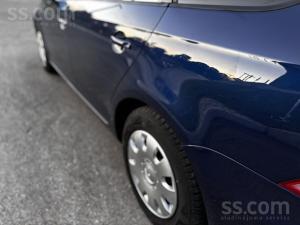 Blue Volkswagen Golf 2007 in Rezekne, with an engine capacity of 1.90 L and mileage of 258 thousand km for 3350 €, photo 9 on AUTOMOTO.COM.LV