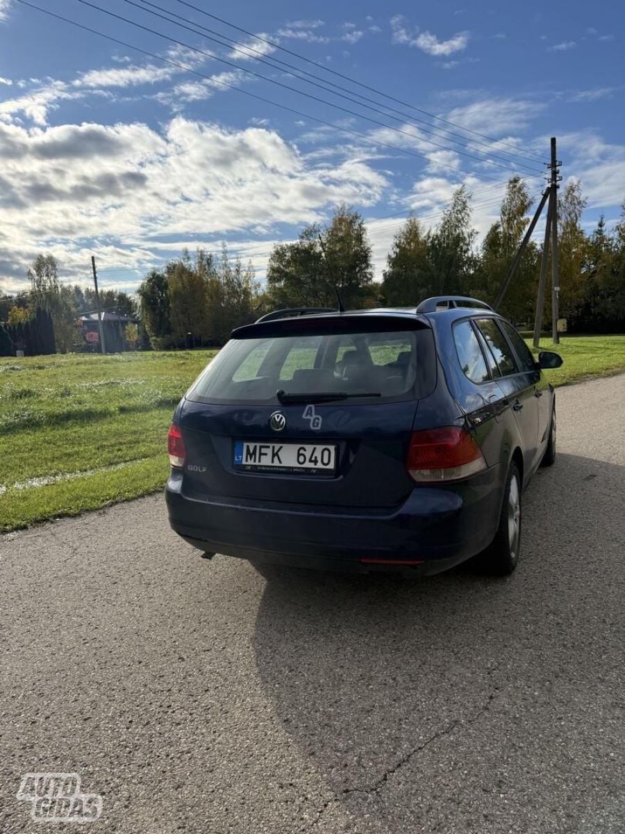 Blue Volkswagen Golf 2007 in Jonava, with an engine capacity of 1.90 L and mileage of 288 thousand km for 1250 €, photo 4 on AUTOMOTO.COM.LV