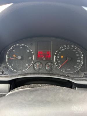 Blue Volkswagen Golf 2007 in Jonava, with an engine capacity of 1.90 L and mileage of 288 thousand km for 1250 €, photo 11 on AUTOMOTO.COM.LV
