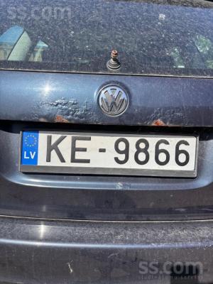 Blue Volkswagen Golf 2008 in Ventspils, with an engine capacity of 1.90 L and mileage of 328 thousand km for 1050 €, photo 5 on AUTOMOTO.COM.LV
