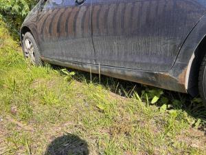 Blue Volkswagen Golf 2008 in Ventspils, with an engine capacity of 1.90 L and mileage of 328 thousand km for 1050 €, photo 9 on AUTOMOTO.COM.LV