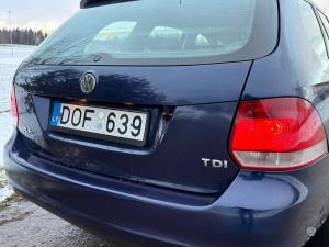 Blue Volkswagen Golf 2008 in Vilnius, with an engine capacity of 1.90 L and mileage of 471 thousand km for 1850 €, photo 5 on AUTOMOTO.COM.LV