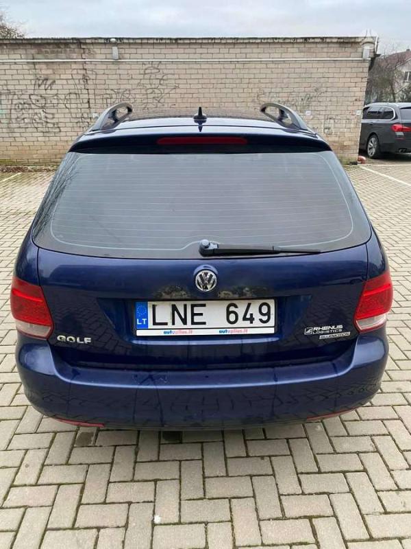Blue Volkswagen Golf 2008 in Kaunas, with an engine capacity of 1.90 L and mileage of 290 thousand km for 1300 €, photo 6 on AUTOMOTO.COM.LV