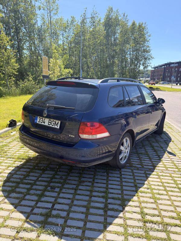 Blue Volkswagen Golf 2008 in Tallinn, with an engine capacity of 1.90 L and mileage of 288 thousand km for 3499 €, photo 1 on AUTOMOTO.COM.LV