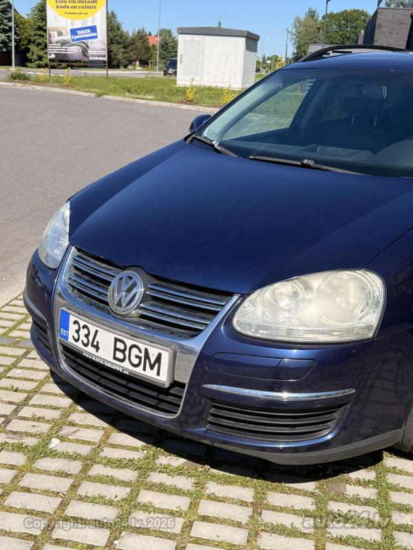 Blue Volkswagen Golf 2008 in Tallinn, with an engine capacity of 1.90 L and mileage of 288 thousand km for 3499 €, photo 4 on AUTOMOTO.COM.LV
