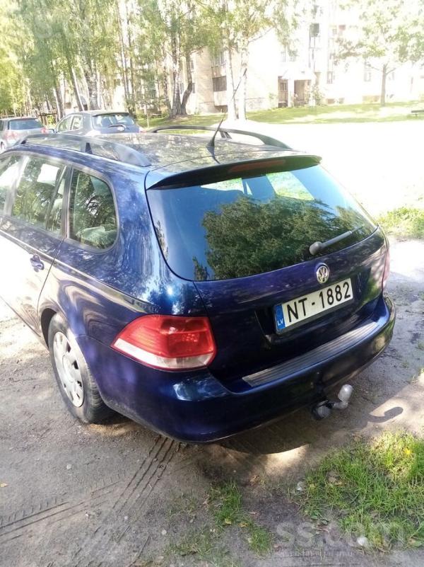 Blue Volkswagen Golf 2008 in Riga, with an engine capacity of 1.90 L and mileage of 234 thousand km for 2400 €, photo 9 on AUTOMOTO.COM.LV