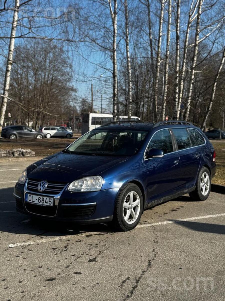 Blue Volkswagen Golf 2008 in Riga, with an engine capacity of 1.90 L and mileage of 447 thousand km for 1300 €, photo 1 on AUTOMOTO.COM.LV