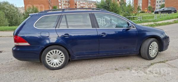 Zils Volkswagen Golf 2008 Daugavpils, ar dzinēja tilpumu 1.90 L un nobraukumu 380 tūkst. km par 1450 €, foto 4 vietnē AUTOMOTO.COM.LV