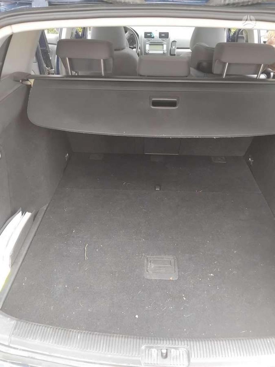 Zils Volkswagen Golf 2008 Rokiškis, ar dzinēja tilpumu 2.00 L un nobraukumu 203 tūkst. km par 2500 €, foto 14 vietnē AUTOMOTO.COM.LV