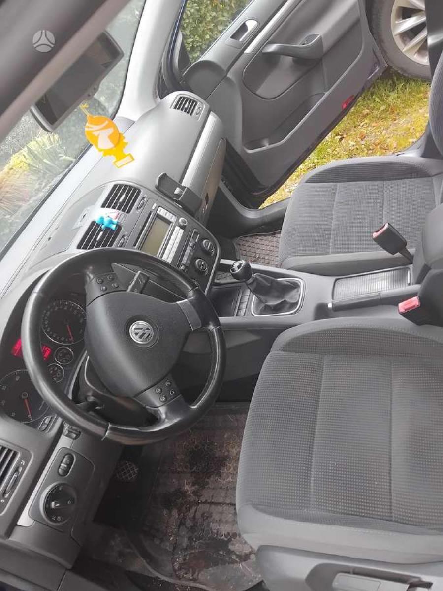 Zils Volkswagen Golf 2008 Rokiškis, ar dzinēja tilpumu 2.00 L un nobraukumu 203 tūkst. km par 2500 €, foto 18 vietnē AUTOMOTO.COM.LV