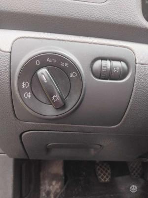 Zils Volkswagen Golf 2008 Rokiškis, ar dzinēja tilpumu 2.00 L un nobraukumu 203 tūkst. km par 2500 €, foto 20 vietnē AUTOMOTO.COM.LV