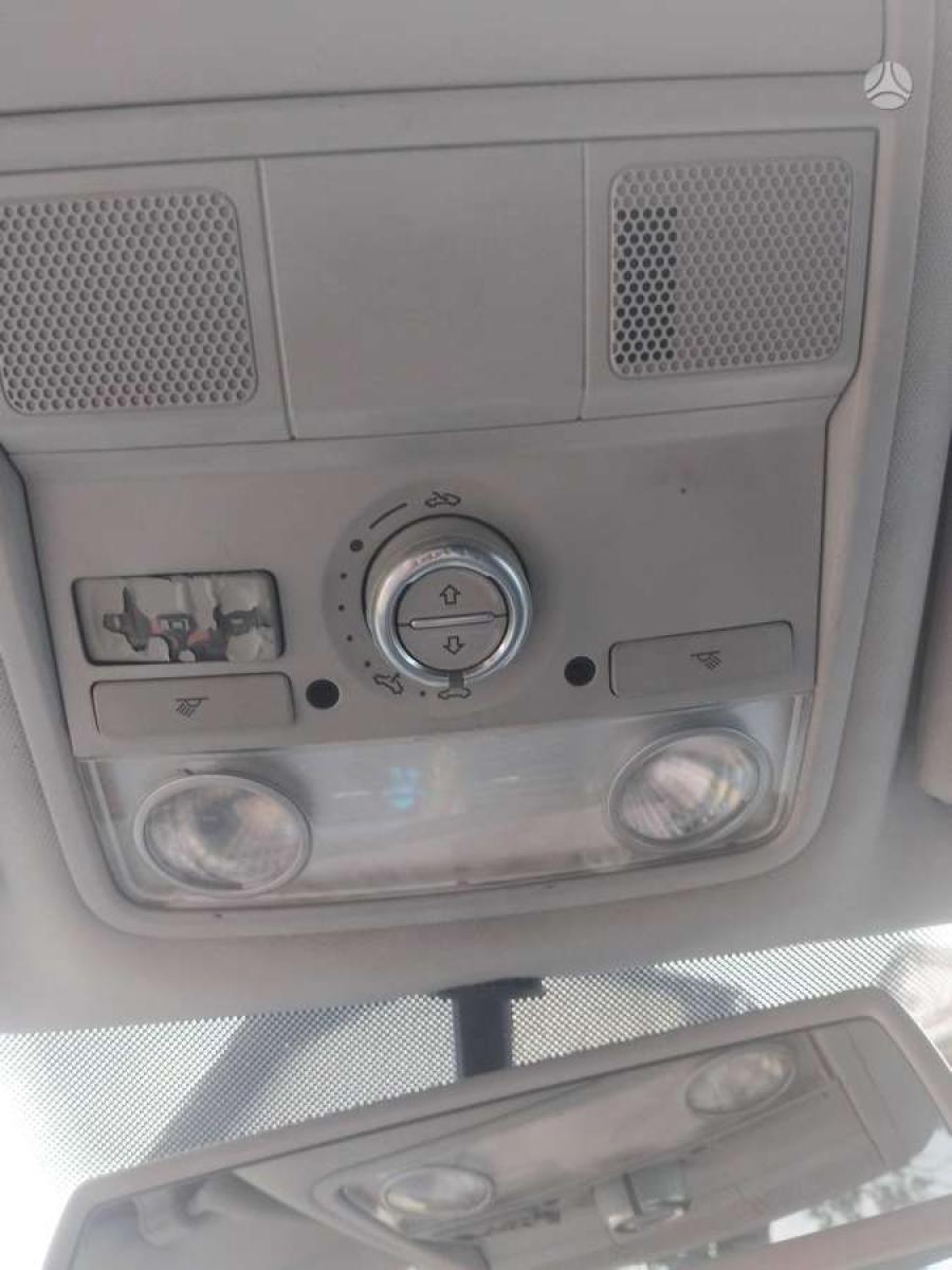 Zils Volkswagen Golf 2008 Rokiškis, ar dzinēja tilpumu 2.00 L un nobraukumu 203 tūkst. km par 2500 €, foto 23 vietnē AUTOMOTO.COM.LV