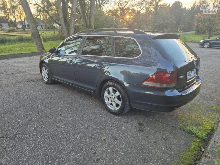 Zils Volkswagen Golf 2008 Kaišiadorys, ar dzinēja tilpumu 2.00 L un nobraukumu 327 tūkst. km par 1850 €, foto 4 vietnē AUTOMOTO.COM.LV