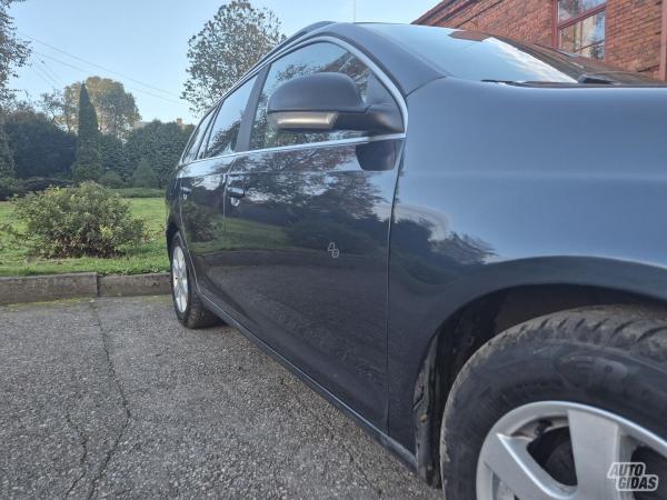 Zils Volkswagen Golf 2008 Kaišiadorys, ar dzinēja tilpumu 2.00 L un nobraukumu 327 tūkst. km par 1850 €, foto 11 vietnē AUTOMOTO.COM.LV