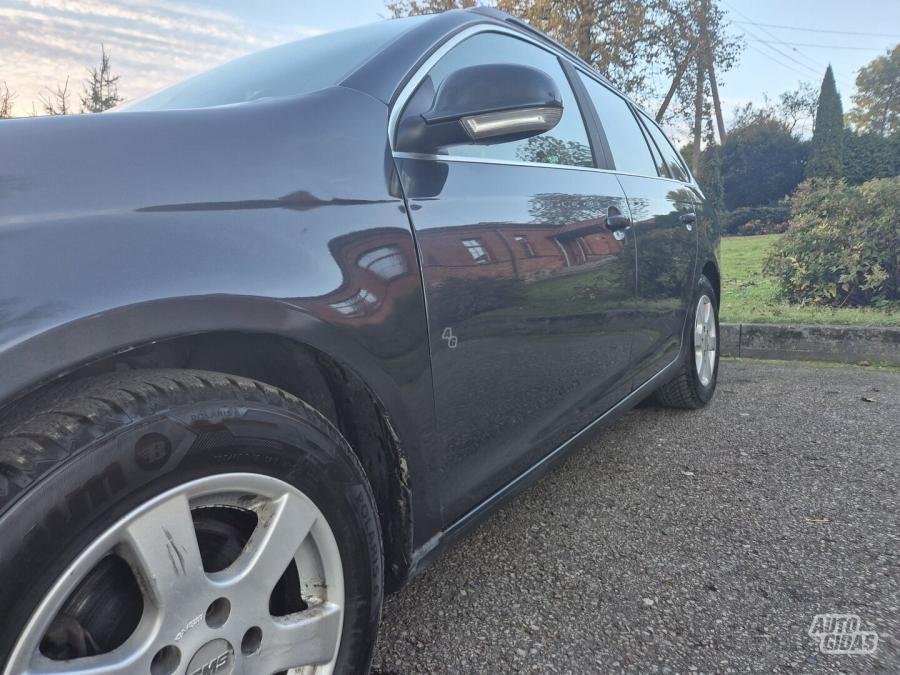 Zils Volkswagen Golf 2008 Kaišiadorys, ar dzinēja tilpumu 2.00 L un nobraukumu 327 tūkst. km par 1850 €, foto 12 vietnē AUTOMOTO.COM.LV