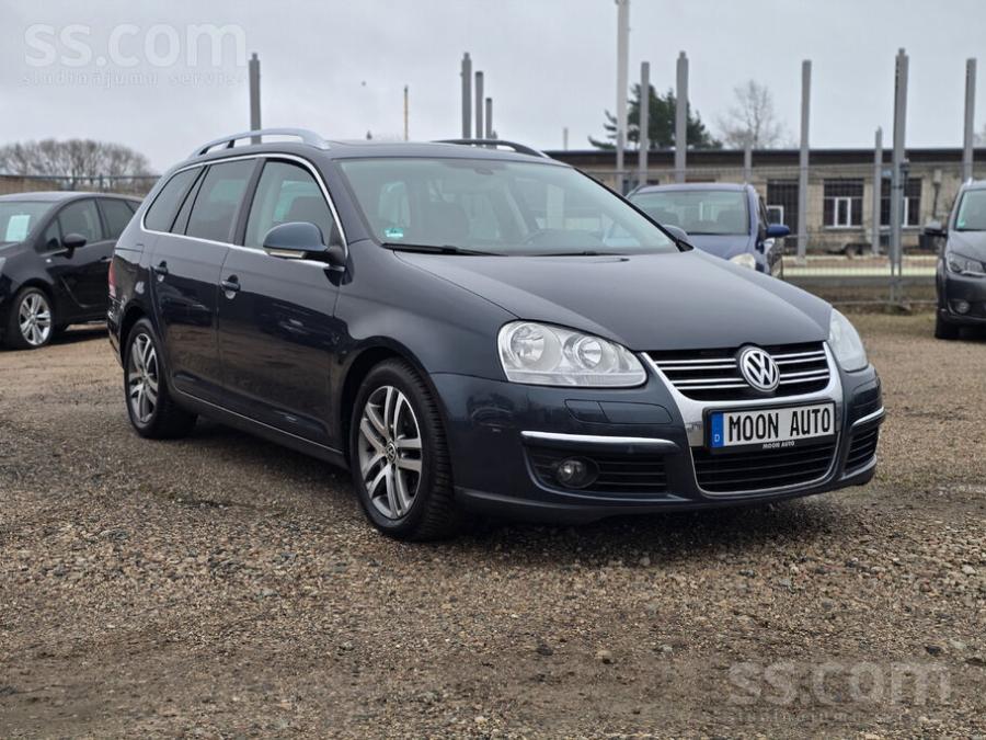 Blue Volkswagen Golf 2009 in Liepaja, with an engine capacity of 1.40 L and mileage of 0 thousand km for 3995 €, photo 4 on AUTOMOTO.COM.LV