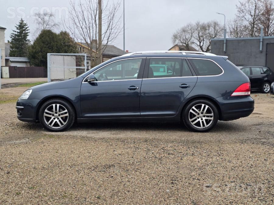 Blue Volkswagen Golf 2009 in Liepaja, with an engine capacity of 1.40 L and mileage of 0 thousand km for 3995 €, photo 9 on AUTOMOTO.COM.LV