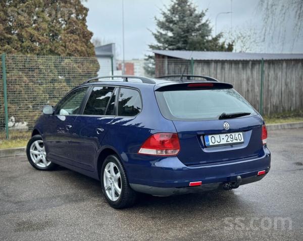 Blue Volkswagen Golf 2009 in Jelgava, with an engine capacity of 1.90 L and mileage of 0 thousand km for 3950 €, photo 3 on AUTOMOTO.COM.LV