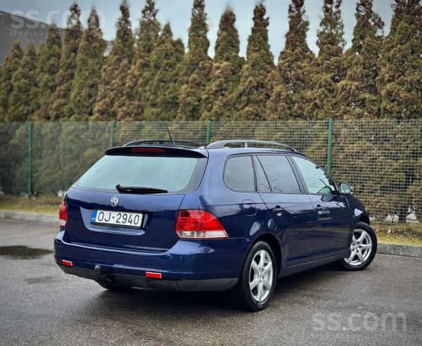 Blue Volkswagen Golf 2009 in Jelgava, with an engine capacity of 1.90 L and mileage of 0 thousand km for 3950 €, photo 4 on AUTOMOTO.COM.LV