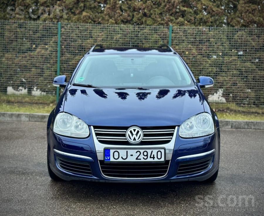 Blue Volkswagen Golf 2009 in Jelgava, with an engine capacity of 1.90 L and mileage of 0 thousand km for 3950 €, photo 5 on AUTOMOTO.COM.LV