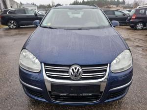Blue Volkswagen Golf 2009 in Utena, with an engine capacity of 1.90 L and mileage of 290 thousand km for 2250 €, photo 2 on AUTOMOTO.COM.LV