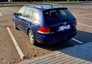 Blue Volkswagen Golf 2009 in Kaunas, with an engine capacity of 1.90 L and mileage of 360 thousand km for 1600 €, photo  on AUTOMOTO.COM.LV