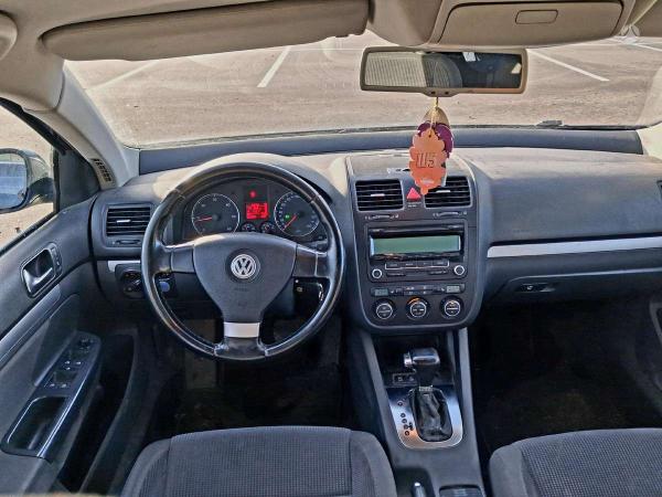 Zils Volkswagen Golf 2009 Kauņa, ar dzinēja tilpumu 1.90 L un nobraukumu 360 tūkst. km par 1600 €, foto 10 vietnē AUTOMOTO.COM.LV