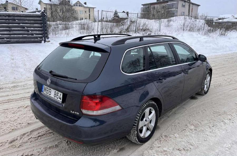 Blue Volkswagen Golf 2009 in Vilnius, with an engine capacity of 1.97 L and mileage of 344 thousand km for 3300 €, photo 3 on AUTOMOTO.COM.LV